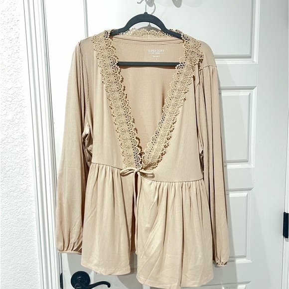torrid | Tops | Cream Torrid Cover | Poshmark
